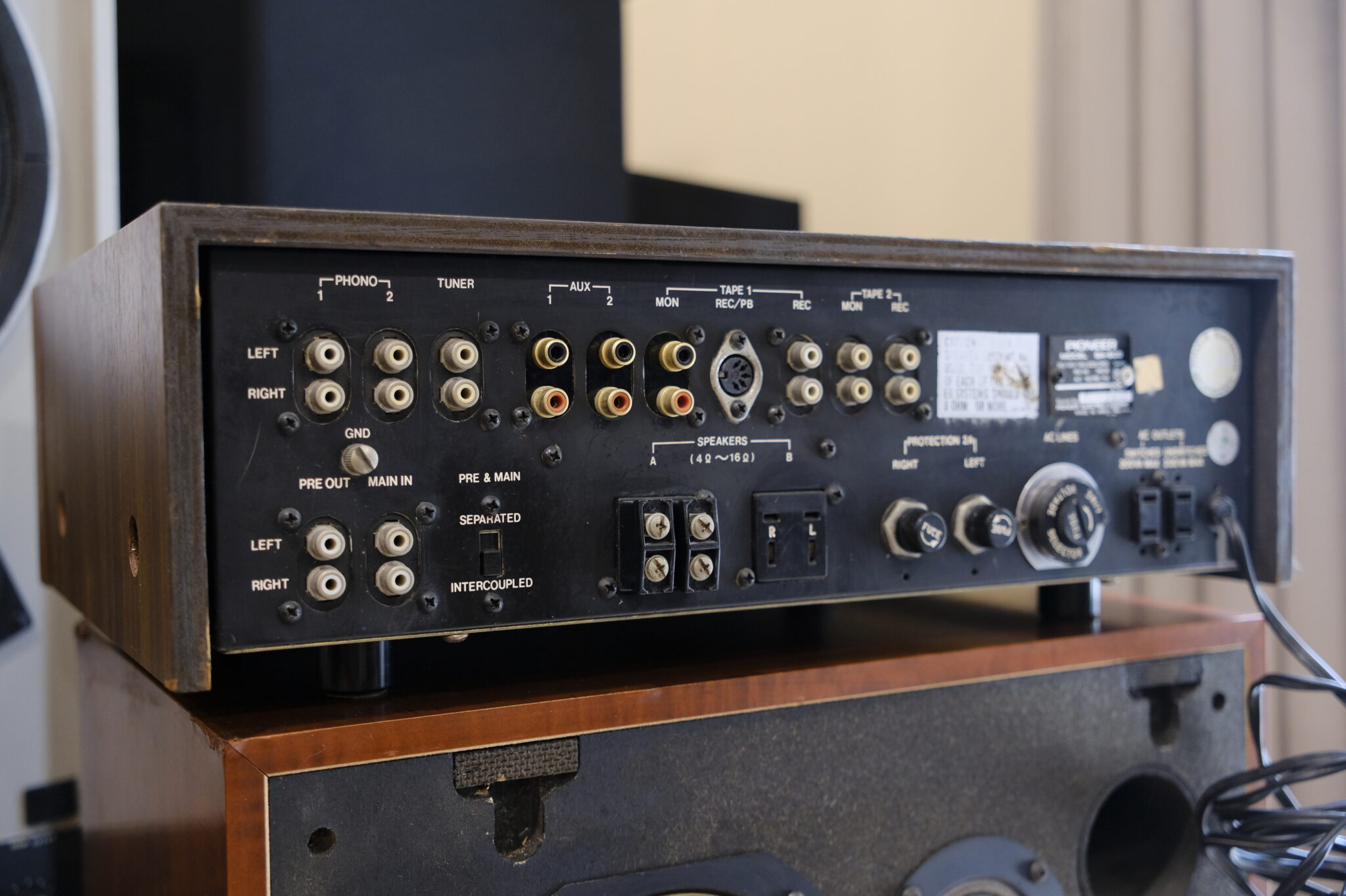 Pioneer SA-600 Stereo Integrated Amplifier – Happy Ears Malaysia